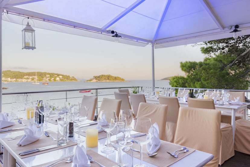 Splash Beach Bar & Restaurant | Restaurants | Suncani Hvar