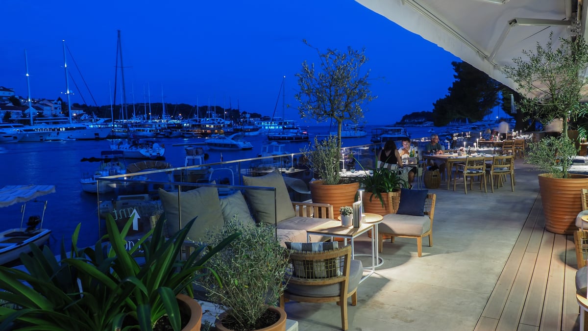 Val Marina Restaurant | Restaurants | Suncani Hvar